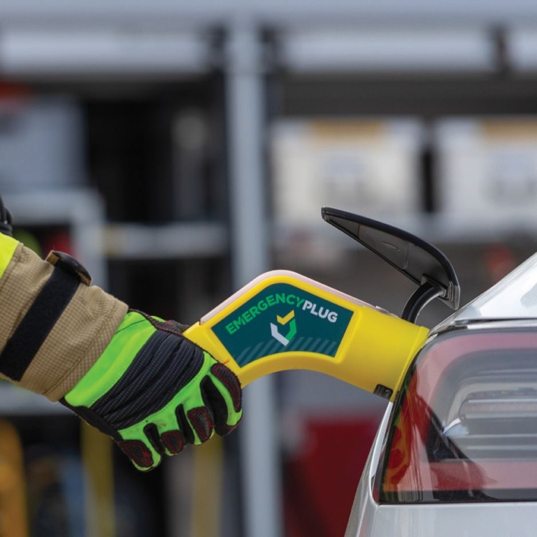 Industry News: EV Emergency Plug – CaliforniaFireMechanics.org – Cal ...